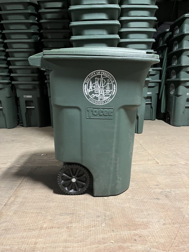 96-Gallon Trash Toter (Commercial Customer Only